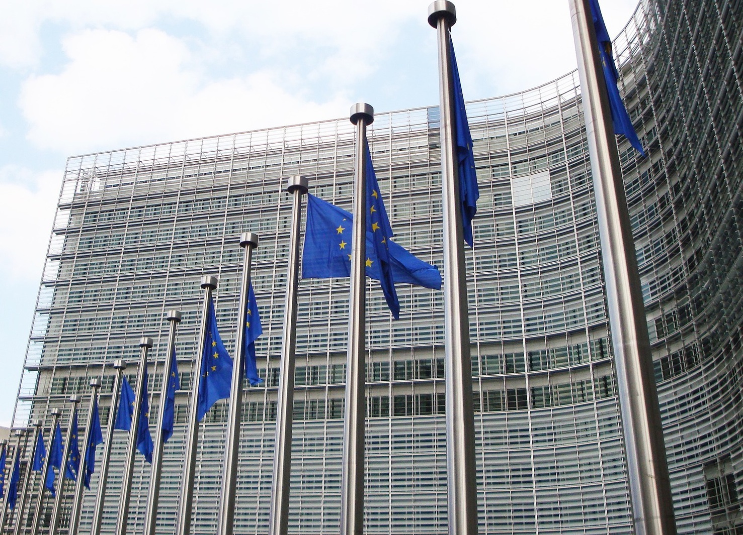 Boosting green investment: Is the EU's 'green supporting factor' too risky?