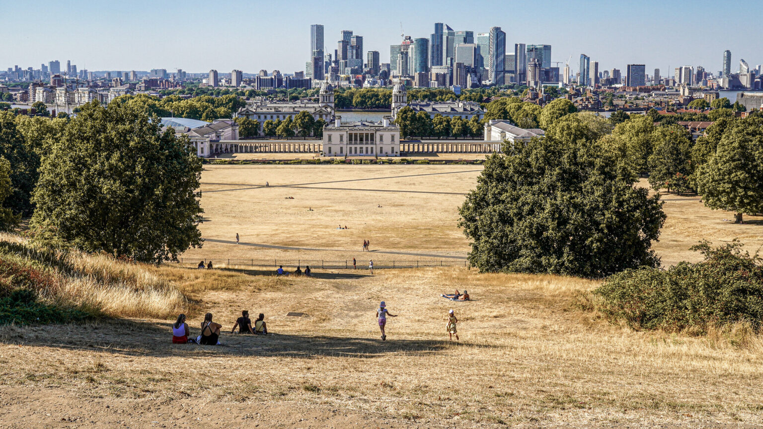 Turning up the heat: learning from the summer 2022 heatwaves in England ...