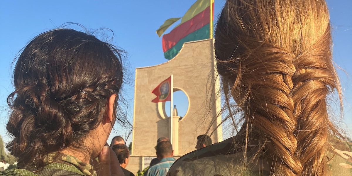 Women Fighters in the Kurdish National Movement: Transforming Gender ...