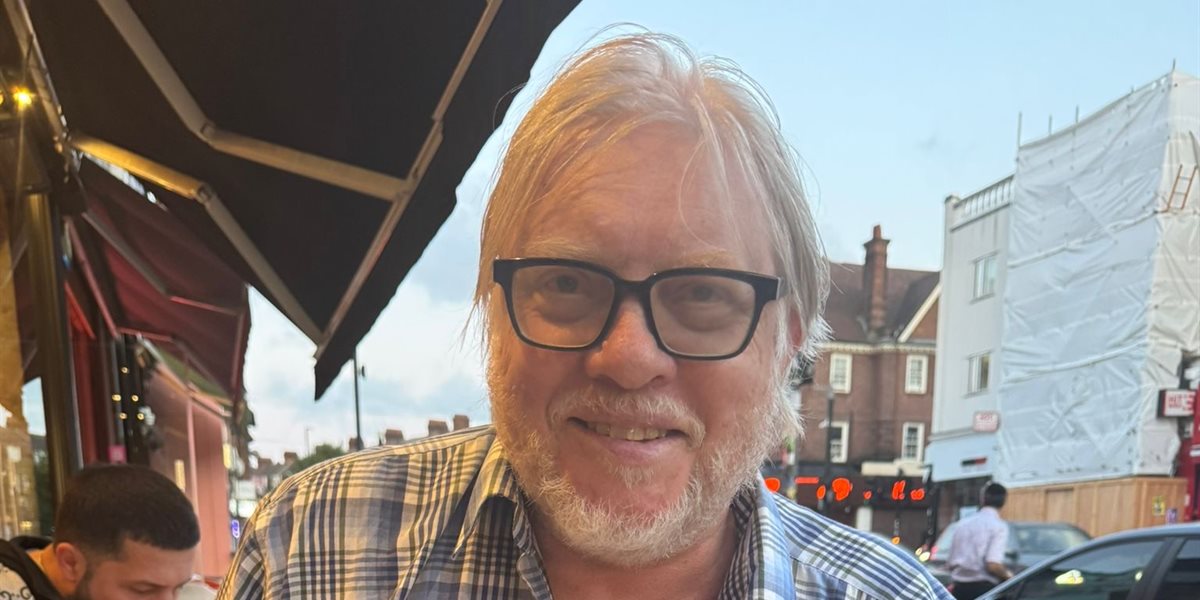Dr David Lowry